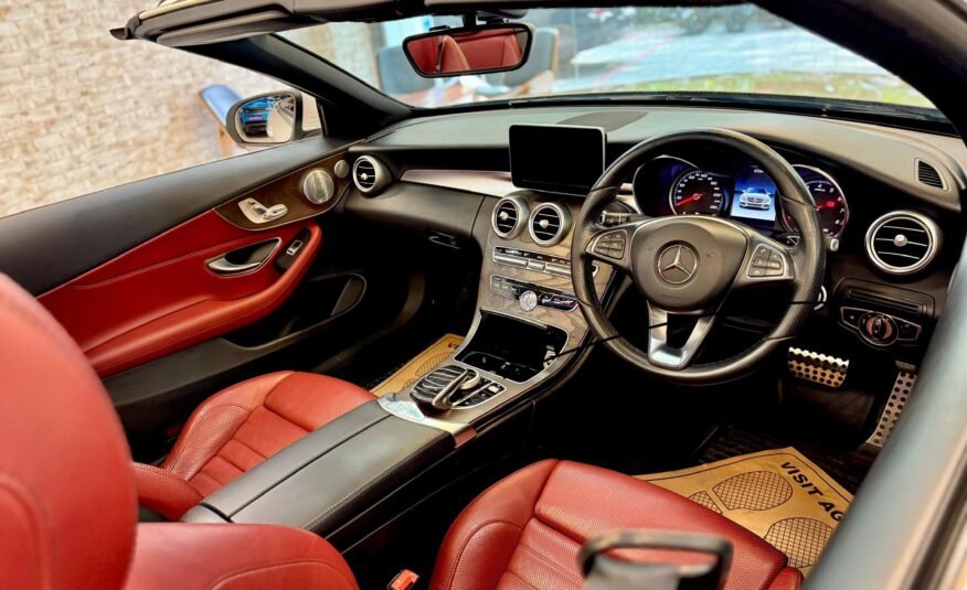 2018 Mercedes Benz C300 - LuxorCars